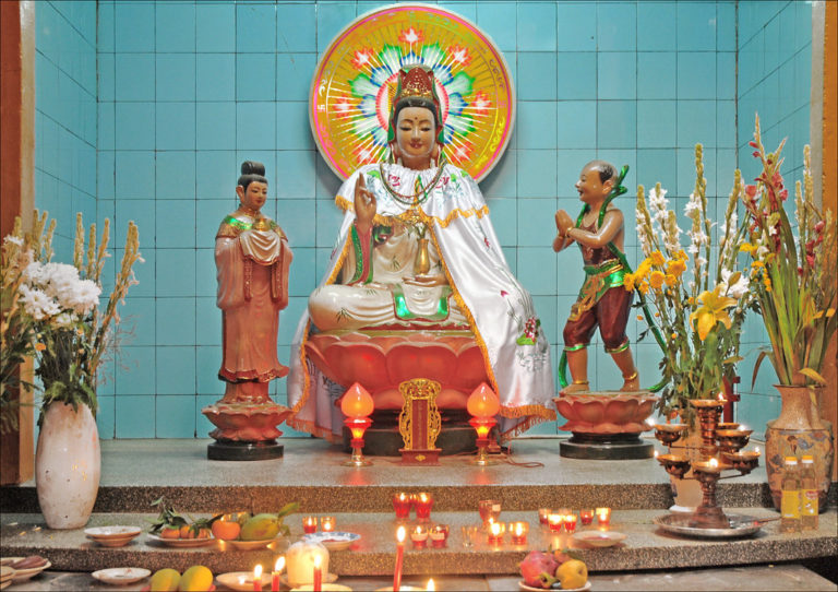 10 Famous Chinese Gods and Goddesses For All Families | ChinaPlanning