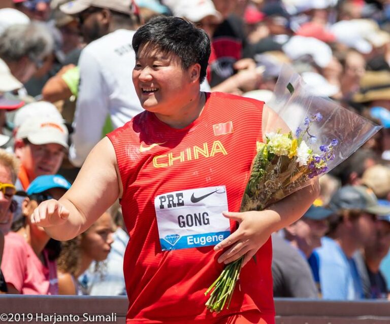 10 Famous Athletes from China: The Greatest Chinese Athletes ...